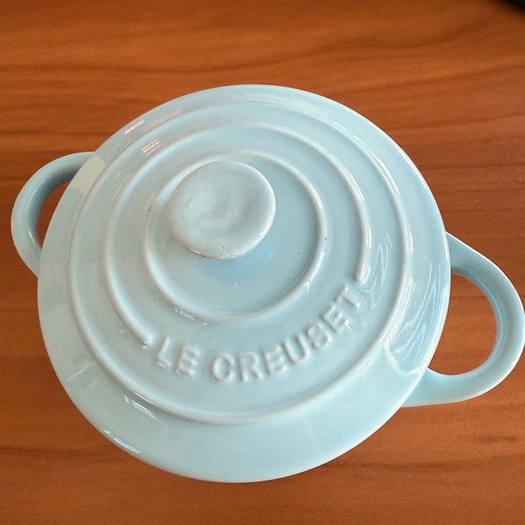 Le Creuset | Kitchen | Le Creuset Sky Blue Ceramic Mini Cocotta | Poshmark